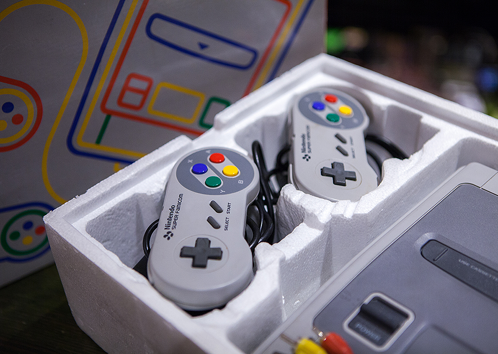 Super Famicom controllers | Retro Video Gaming